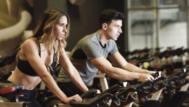 CrossFit: Metodología, ejercicios, rutinas y cómo escoger gimnasio ...